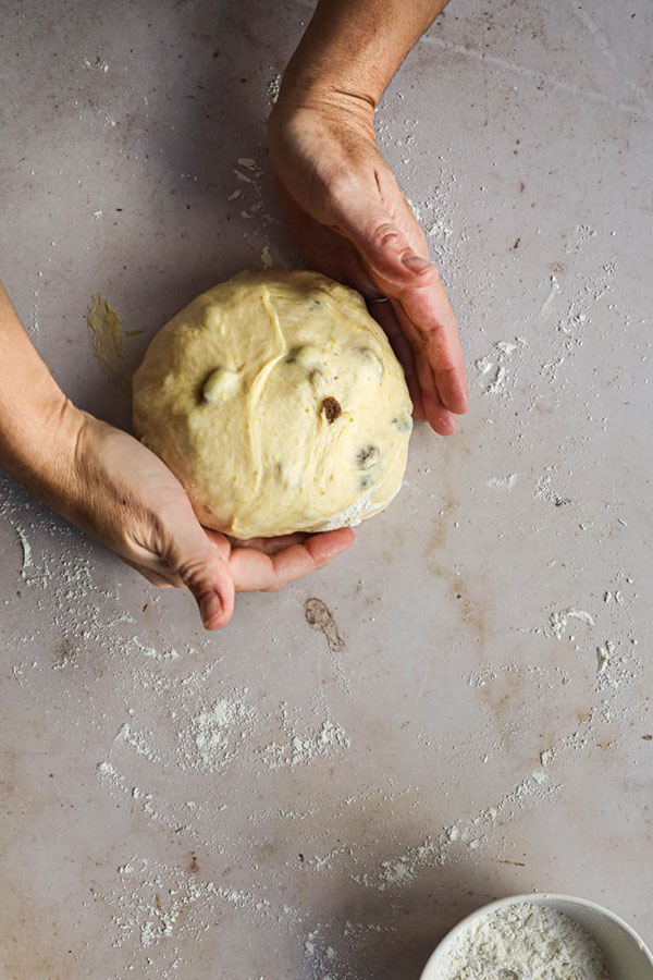 Alsatian Kugelhopf Bread - Belula