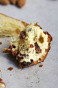 Alsatian Kugelhopf Bread - Belula