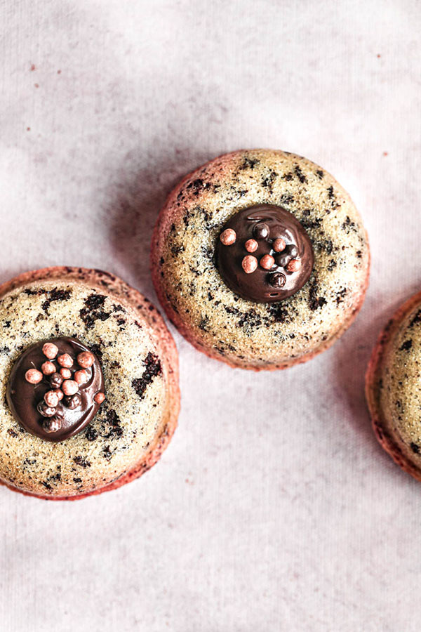 Mini Chocolate Chip Financiers Almond Cakes - Belula