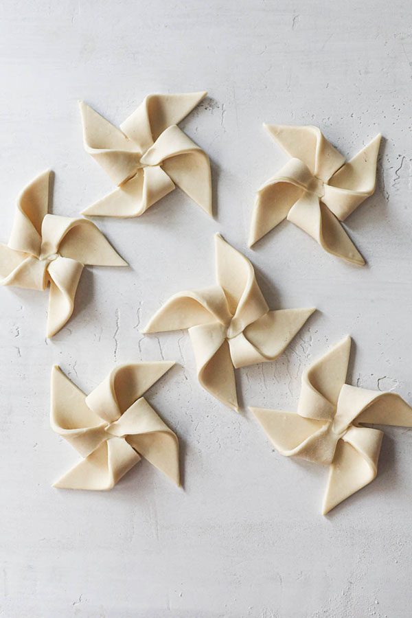 Raspberry Pecan Puff Pastry Pinwheels - Belula