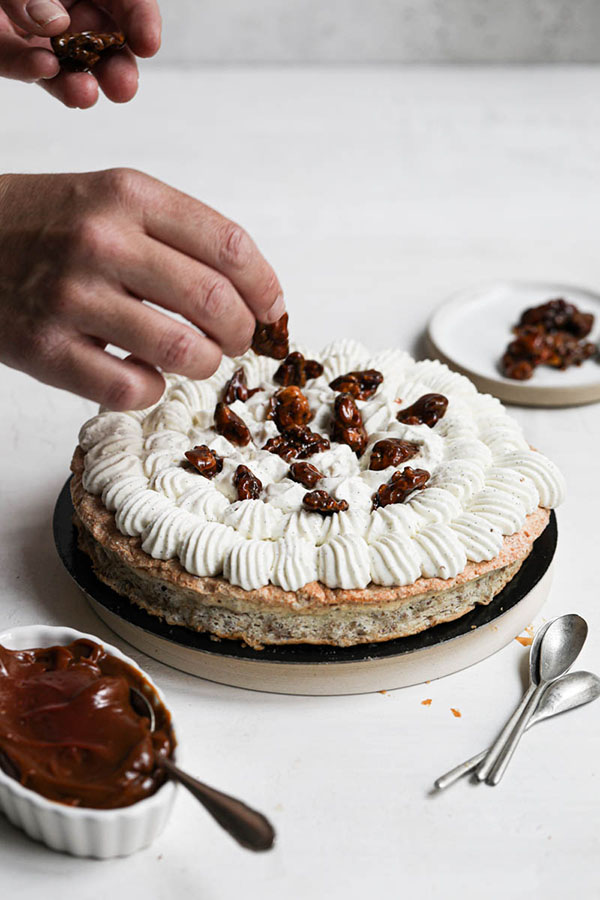 Easy French Walnut Dacquoise Cake - Belula