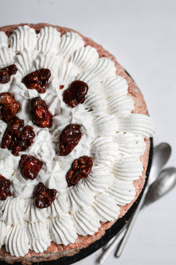 Easy French Walnut Dacquoise Cake - Belula
